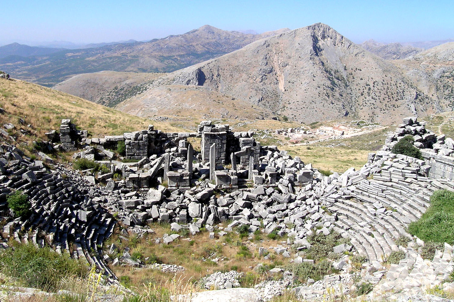 Bilkent to manage excavations at Sagalassos – Faculty of Humanities and ...